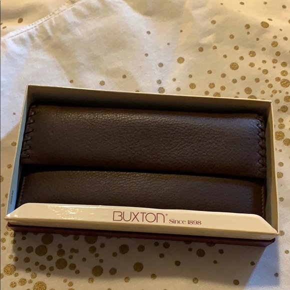 Buxton | Bags | Buxton Brown Leather Wallet | Poshmark
